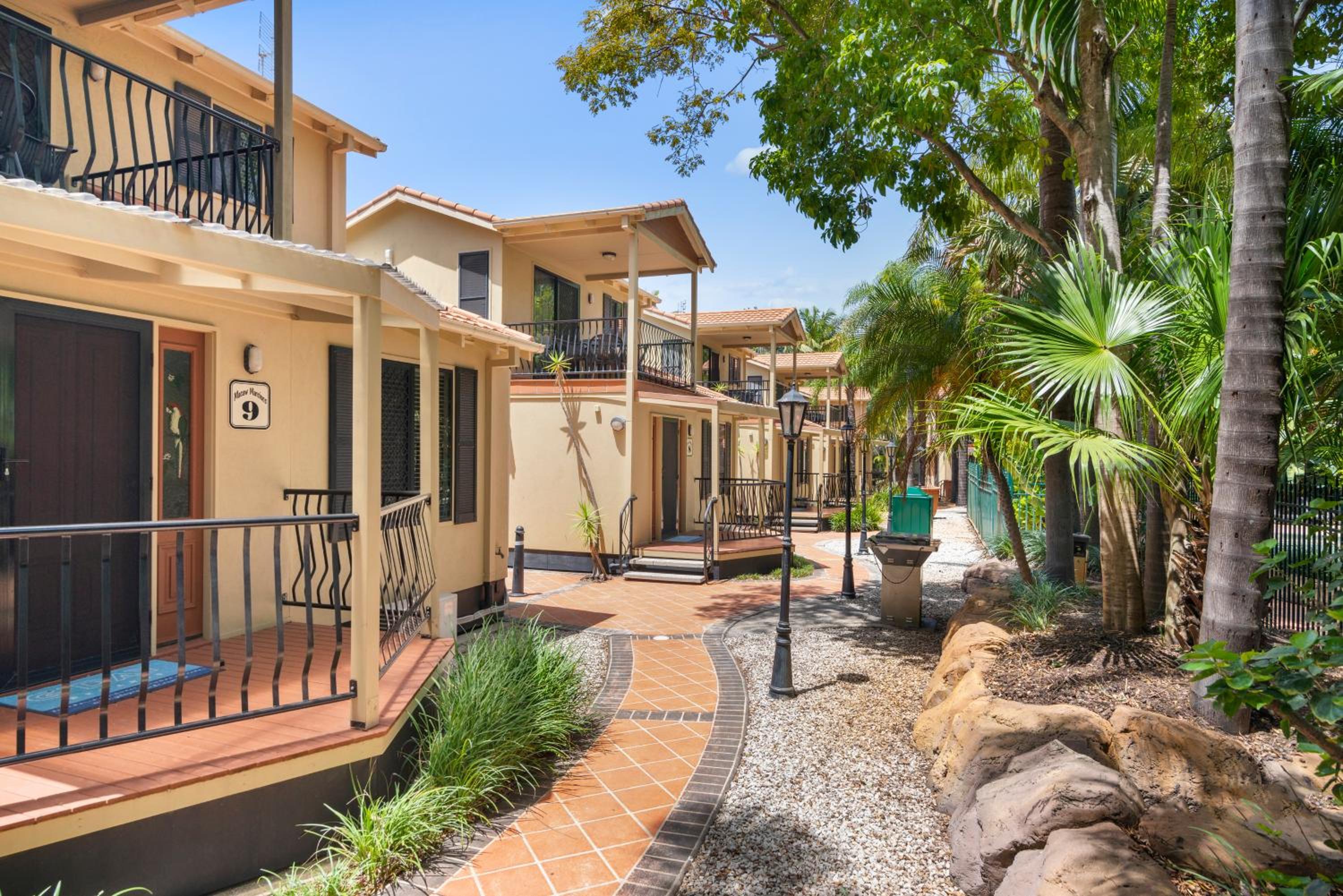 Ashmore Palms Holiday Village, Gold Coast | Pilot