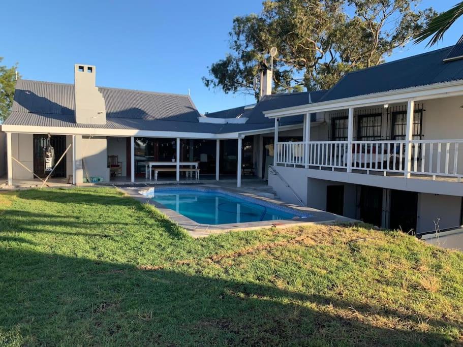 Berg River Living | Hotel in Velddrif | Timbu.co.za