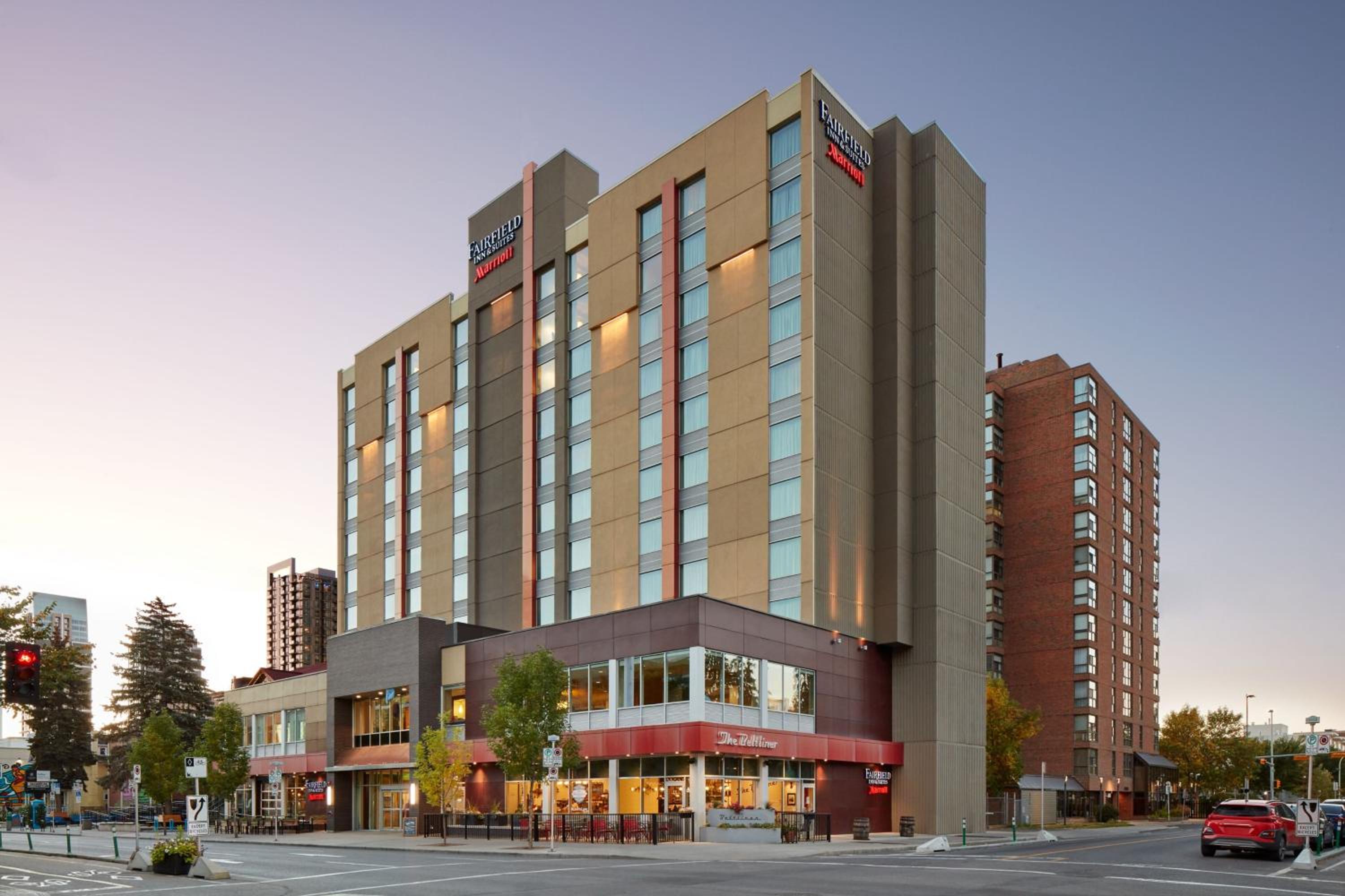 Fairfield Inn & Suites by Marriott Calgary Downtown, Calgary | Pilot